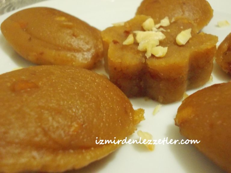 Kaşık Helvası | İzmirdenlezzetler